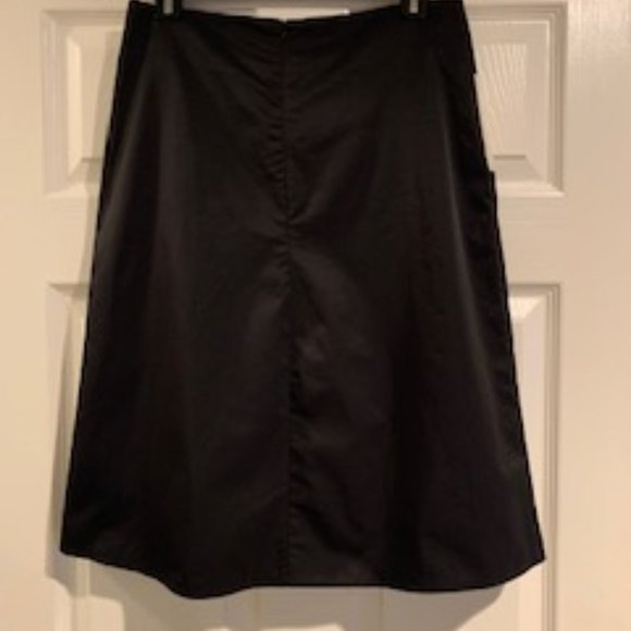 Sharagano | Skirts | Art Deco Black White Aline Skirt With Front Center ...